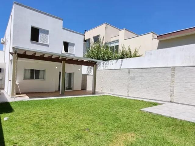 Casa à venda no Condomínio Arua Brisas em Mogi das Cruzes, SP