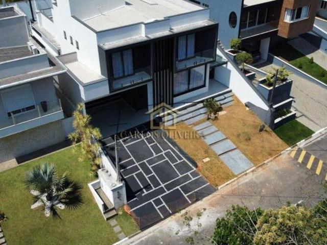 Casa á Venda no Condomínio Arujá 5, Arujá/SP