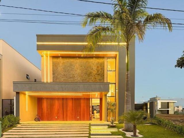 Casa á venda no Condomínio Arujá 5