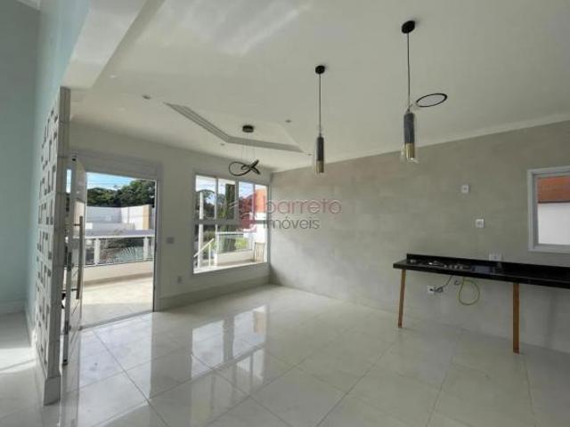 CASA À VENDA NO CONDOMÍNIO BELLA VITTÁ NO JARDIM CELESTE EM JUNDIAÍ/SP
