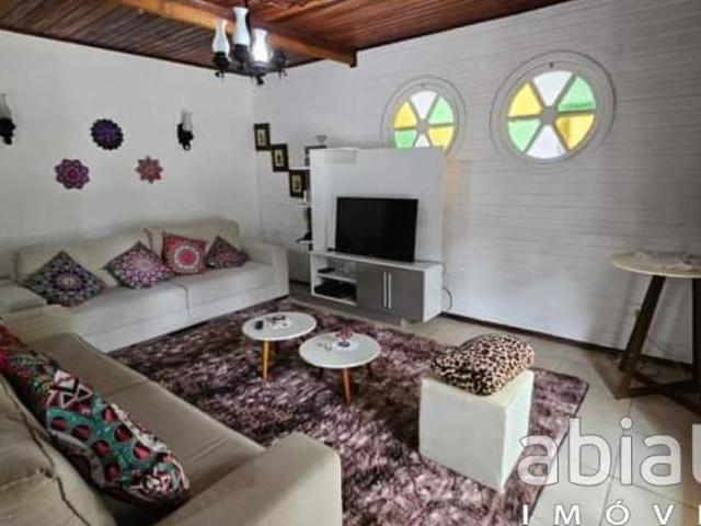 Casa à venda no Condomínio Bosque do Embu Embu das Artes/SP 360m² 5 dormitórios
