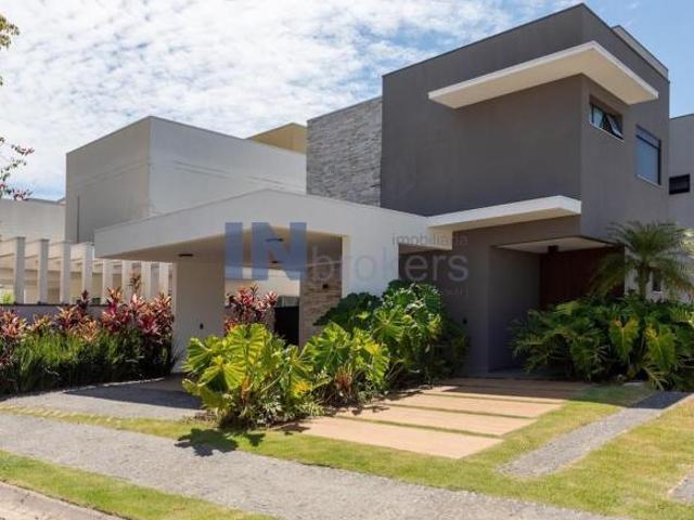Casa a venda no condomínio Bosque dos Jatobás, em Jundiaí SP, 3 suítes, escritório, piscina aquecida