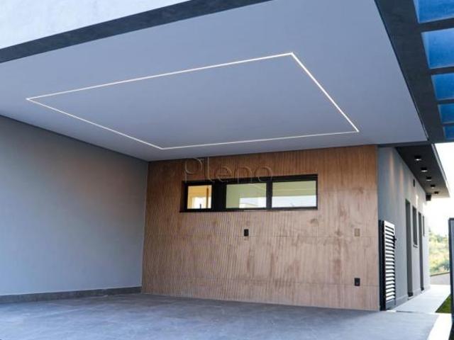 Casa à Venda no Condomínio Bosque da Mata em Valinhos, no bairro Vila Pagano
