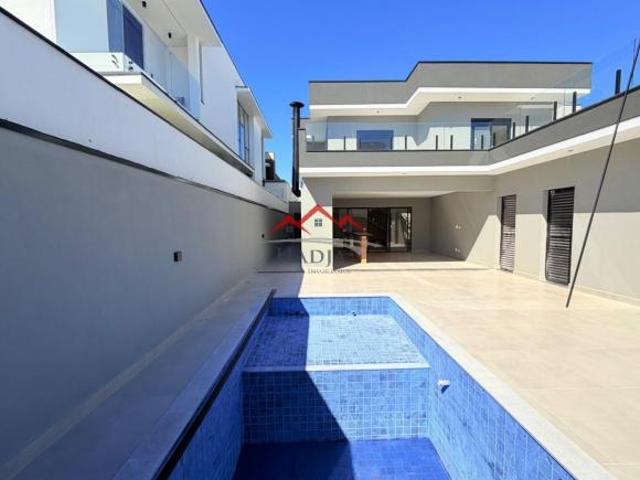 Casa à venda no condomínio Brisas do Lago em Jundiai SP