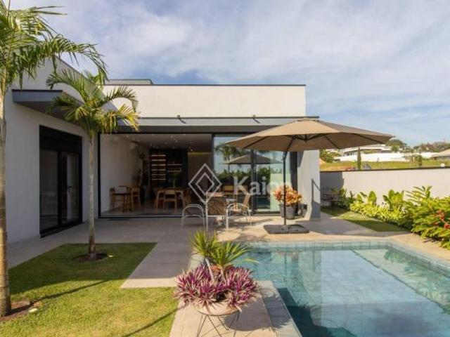 Casa à venda no Condomínio Campos de Santo Antônio II em Itu/SP