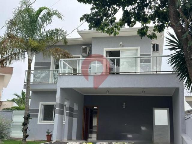 Casa a venda no Condomínio Canterville em Valinhos