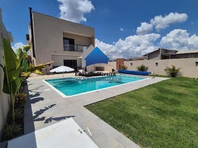 Casa a venda no Condominio Central Park Residence 3 suites 4 vagas