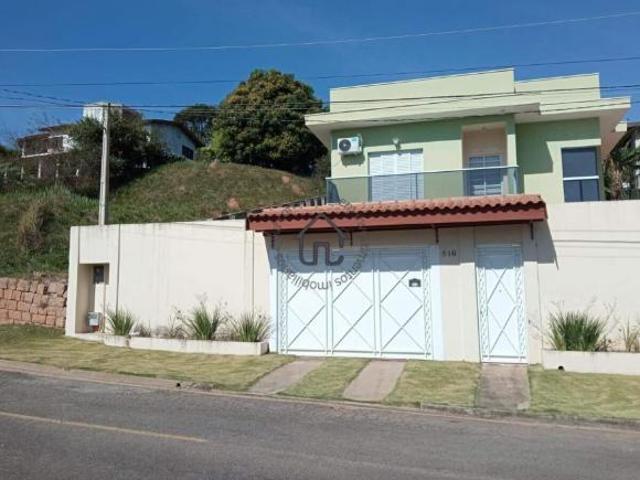Casa à venda no Condomínio Chácaras do Lago