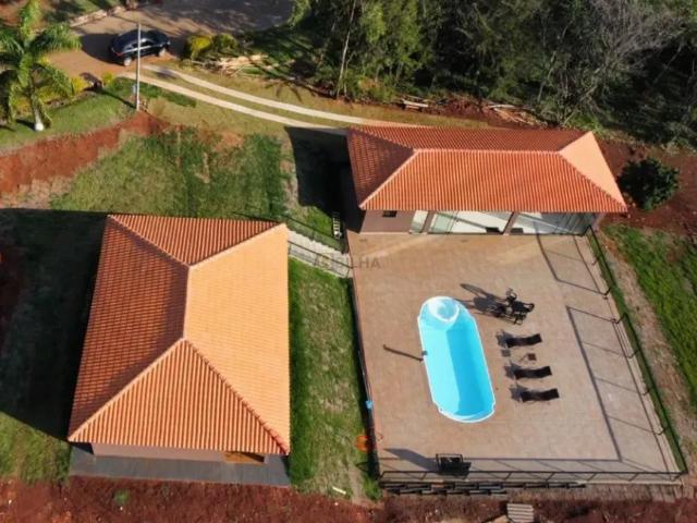 Casa a venda no condomínio COND. Riviera do nascente com piscina e 03 suítes