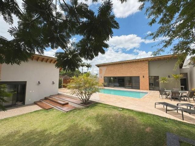 Casa à venda no Condomínio Colinas do Piracicaba