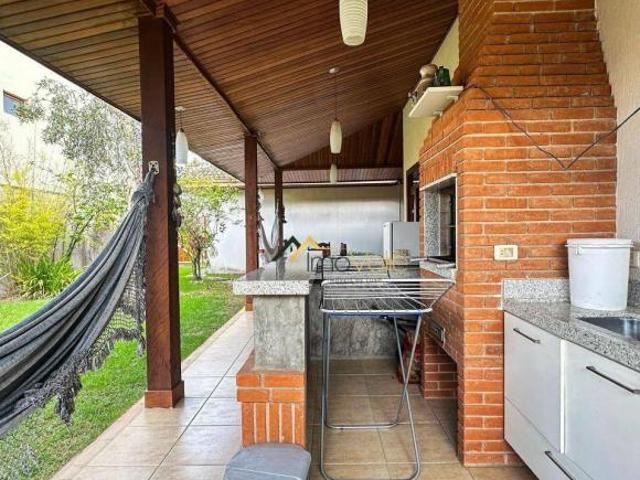 Casa à venda no condomínio Colinas São José dos Campos