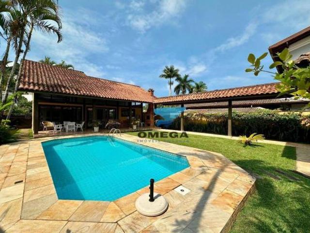 Casa à venda no Condomínio Costão do Pernambuco no Guarujá | Omega Imóveis