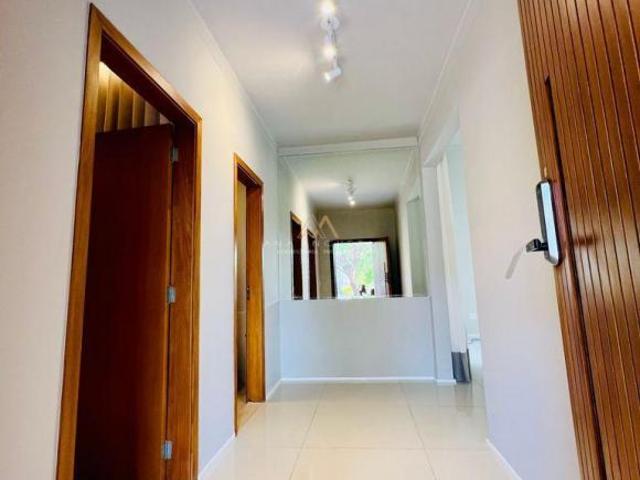 Casa à venda no Condominio Damha V com 3 suítes