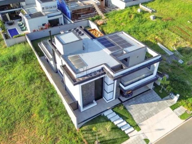 Casa à Venda no Condomínio Ecovilla Boa Vista em Valinhos, no bairro Jardim Portugal