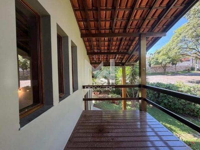 Casa à venda no Condomínio Estância Marambaia em Vinhedo SP