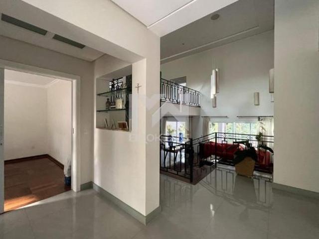 Casa à venda no Condomínio Estância Marambaia em Vinhedo SP