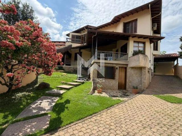 Casa à venda no Condomínio Estância Marambaia em Vinhedo SP