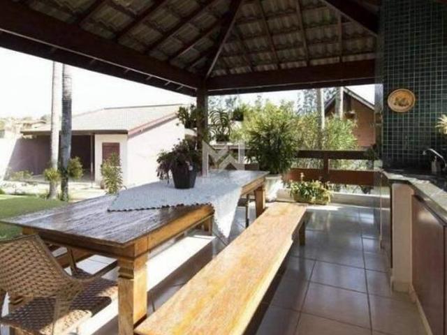 Casa à venda no Condomínio Estância Marambaia em Vinhedo SP