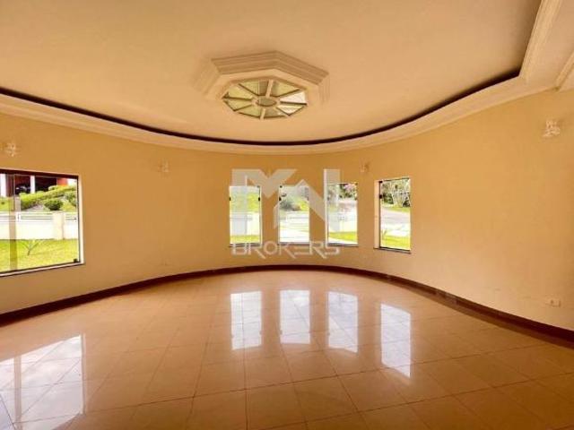 Casa à venda no Condomínio Estância Marambaia em Vinhedo SP