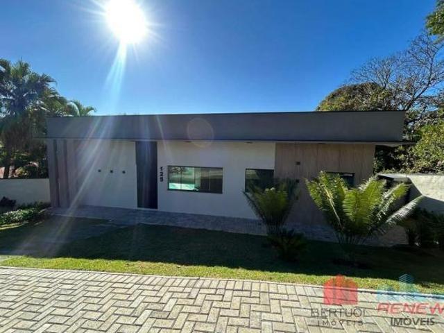 Casa á venda no Condomínio Estância Marambaia em Vinhedo/SP