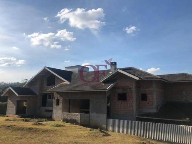 Casa à Venda no Condomínio Fazenda Campo Verde