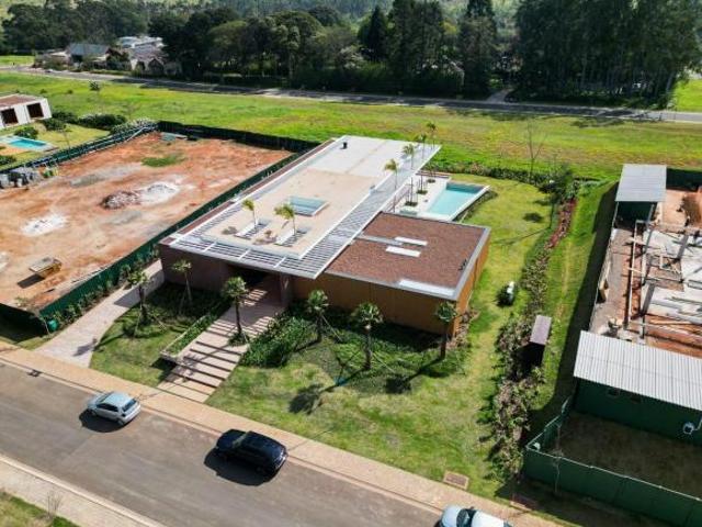 Casa à venda no Condomínio Fazenda da Grama em Itupeva SP