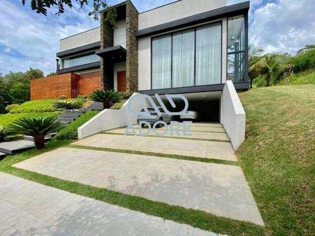 Casa à Venda no Condomínio Fazenda Vila Real em Itu/SP | Piscina com vista permanente para mata | 3