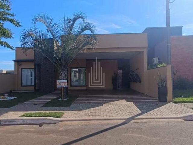 Casa à venda no Condomínio Fechado Araras em Foz do Iguaçu