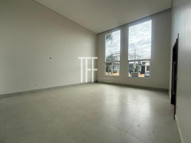 Casa à Venda no Condomínio Figueira Branca Betel Paulínia SP