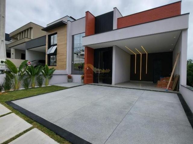 CASA A VENDA NO CONDOMÍNIO GRAN RESERVE EM INDAIATUBA NO INTERIOR DE SÃO PAULO