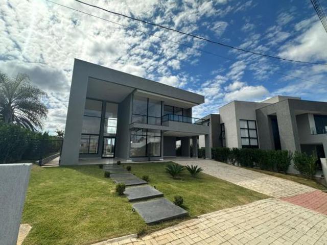 Casa a venda no condomínio Gran Royalle Lagoa Santa