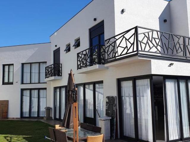 Casa a venda no Condomínio Granville em Atibaia