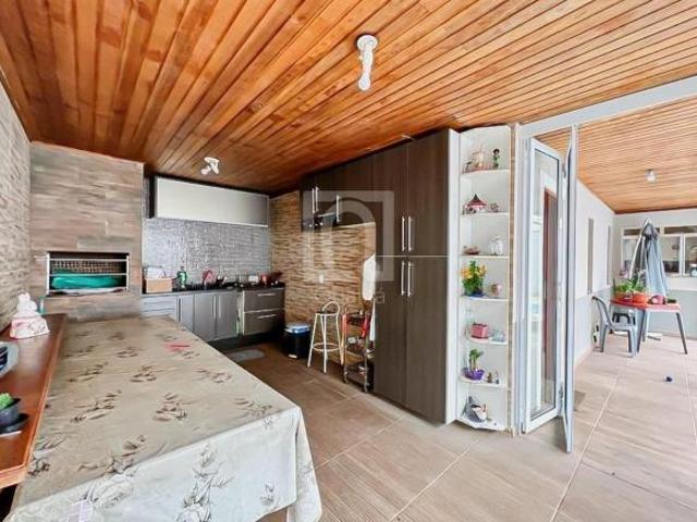 Casa à venda no Condomínio Ibiti do Paço próximo à Prefeitura de Sorocaba