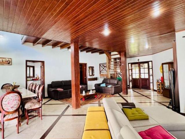 Casa à Venda no Condomínio Jardim Acapulco Mar Imóveis Prime