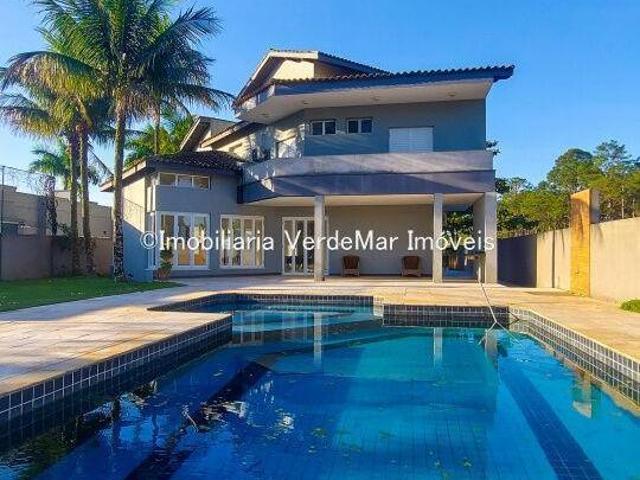 Casa à venda no condomínio Jardim Acapulco no Guarujá