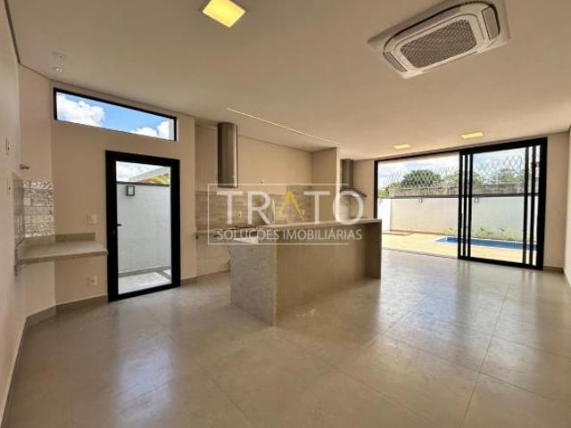 Casa à venda no condomínio Jardim dos Lírios!