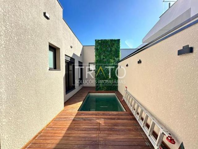 Casa à venda no Condomínio Jardim dos Lírios