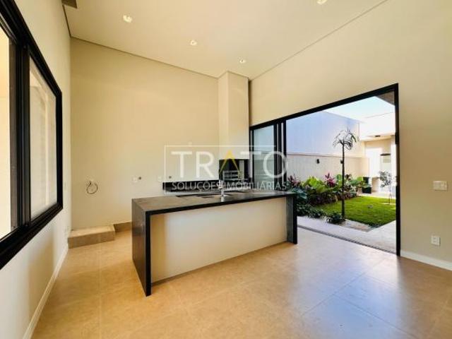 Casa à venda no Condomínio Jardim dos Lírios