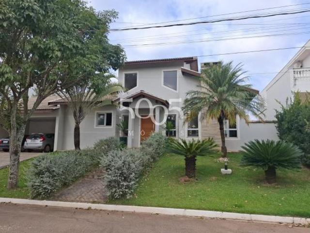 Casa à venda no Condomínio Jardim Santa Mônica com 291m² e 3 suítes