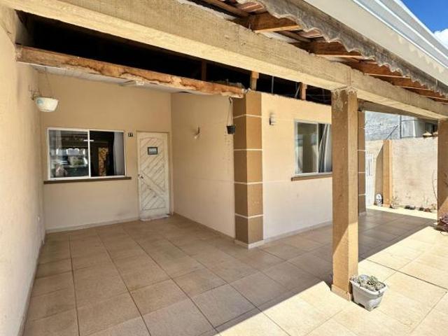 Casa à Venda no Condomínio Jardim Tulipa na Fazenda Rio Grande – 3 Quartos e Segurança Total