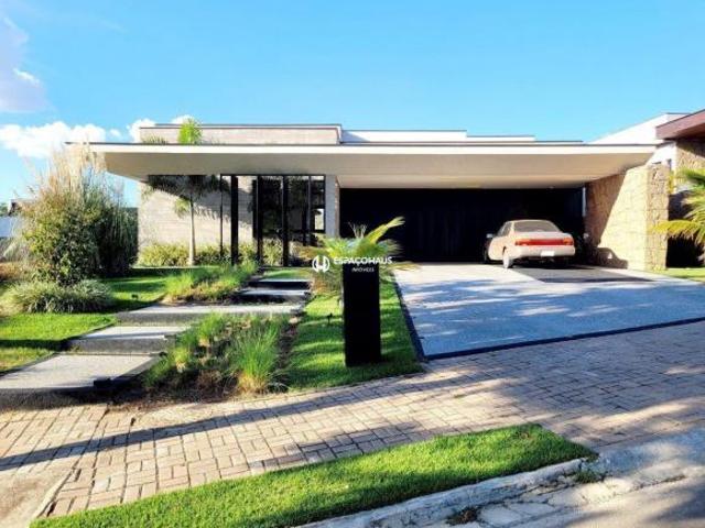 Casa a Venda no Condomínio Jardins do Golfe em Indaiatuba/SP