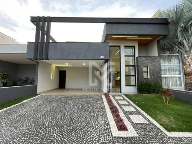 Casa à Venda no Condomínio Jatobá Hortolândia: 3 Dorms, Piscina e Lazer Completo