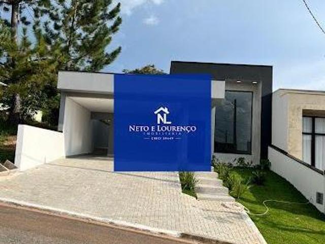 Casa à venda no Condomínio Laguna Residencial Clube em Várzea Paulista SP