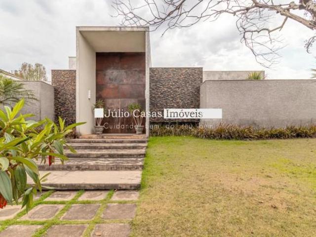 Casa a venda no Condomínio Lago Azul