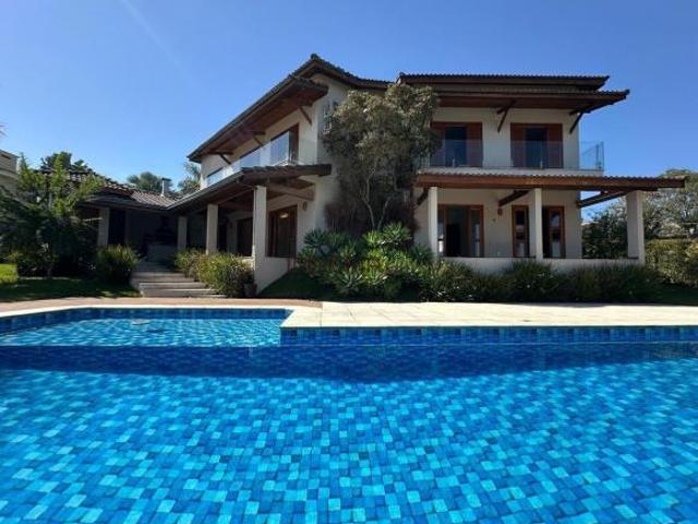 Casa à venda no Condomínio Lago Azul