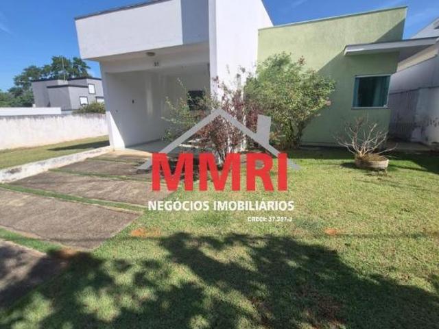 Casa à venda no condomínio Lago da Serra! Confira!