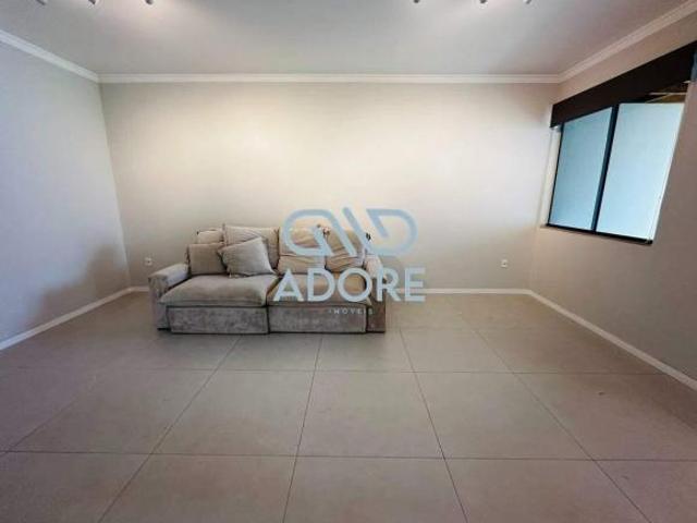 Casa á venda no Condomínio Lagos D&apos icaraí Salto/SP
