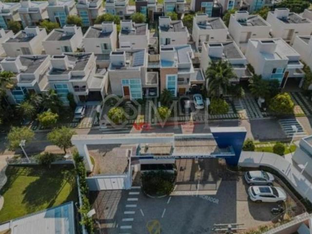 Casa à venda no Condomínio Maison Blanche na Vila Suíça em Indaiatuba com 3 suítes