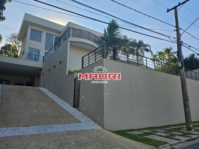Casa à venda no Condomínio Marambaia em Vinhedo