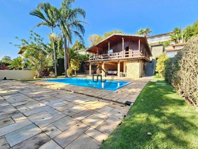 Casa à venda no Condomínio Marambaia em Vinhedo